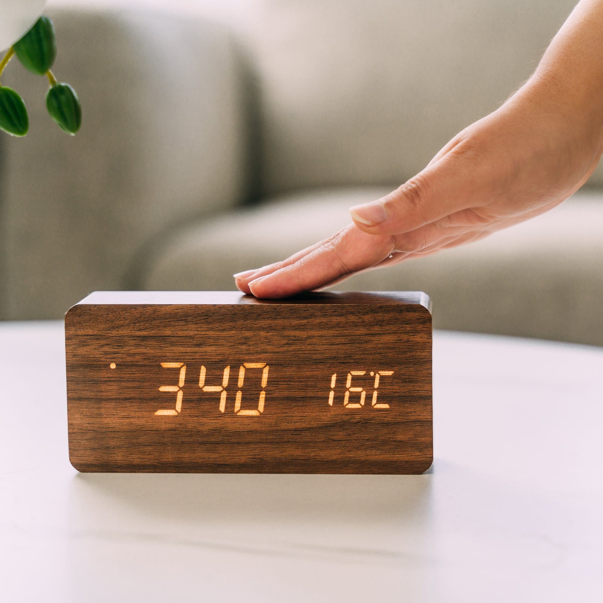 LED Digital Alarm Clock: A Stylish and Functional Addition to Your Hom ...